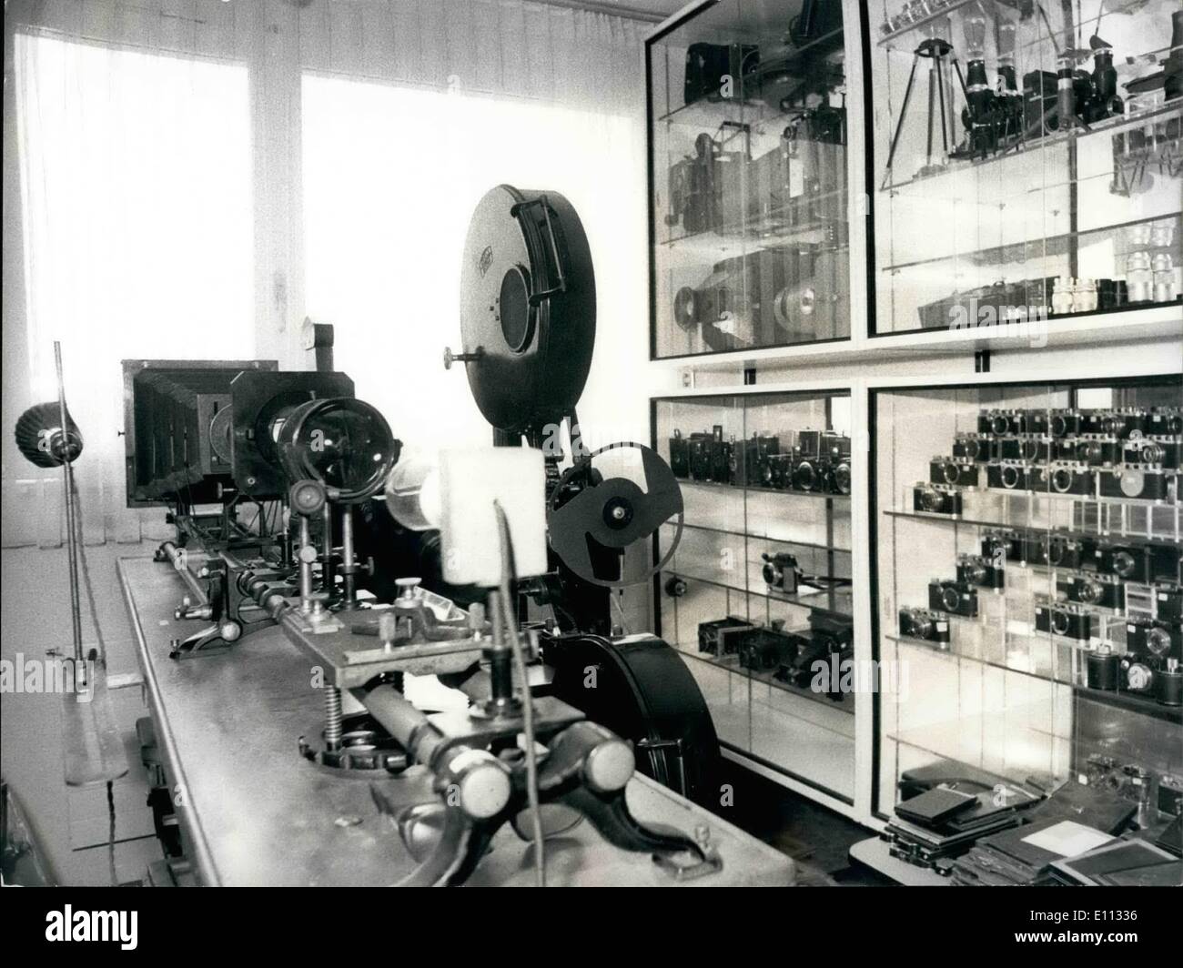 Jun. 06, 1975 - Bigest collection of cameras will be liquidated ...