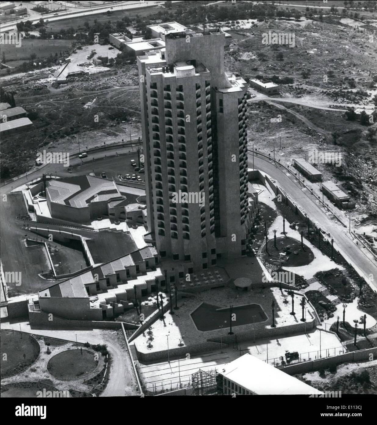 Jul. 07, 1975 - Jerusalem Hilton. New hotel opened July 1975 Stock ...