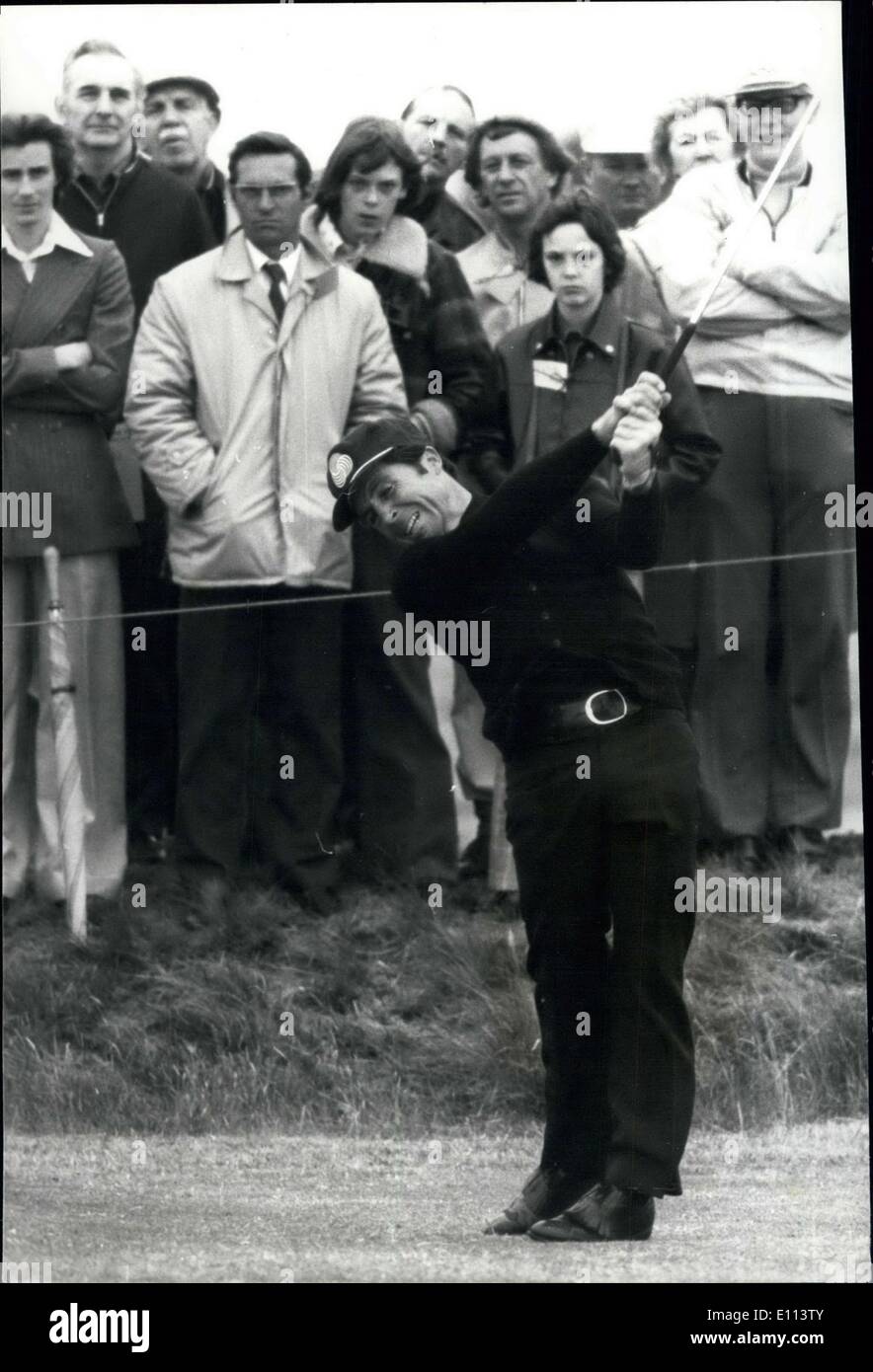 Jul. 09, 1975 - British open at Carnoustie: Photo Shows Gary Player (SA ...