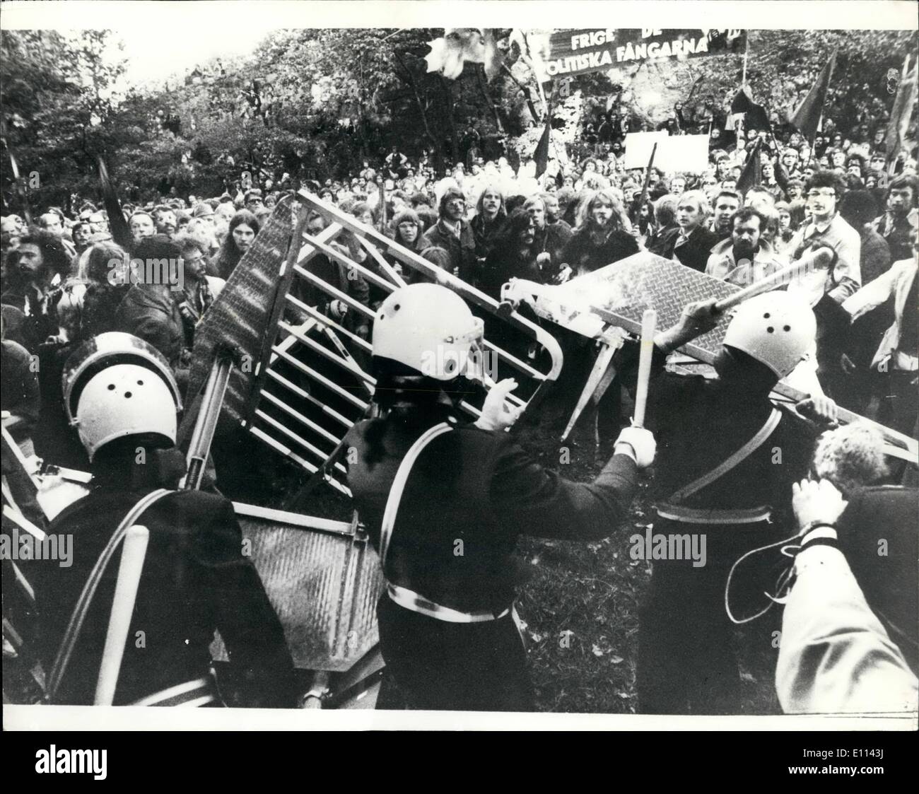 1975 franco hi-res stock photography and images - Alamy