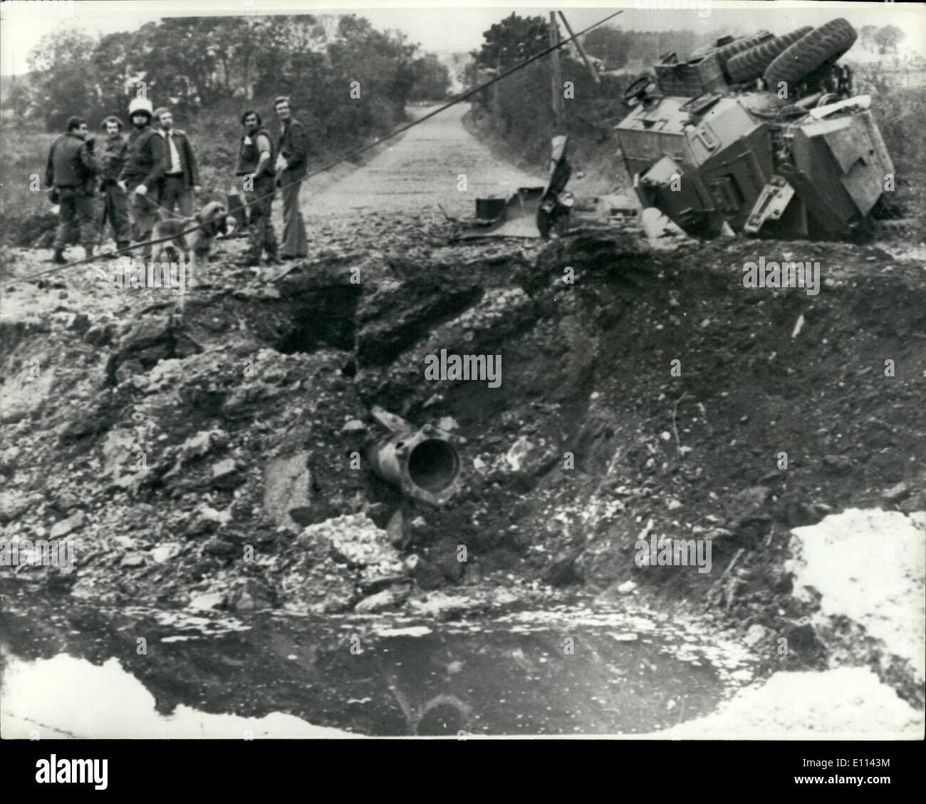 Alvis Saracen destroyed by an IRA landmine at Lurgancullenboy, Northern ...