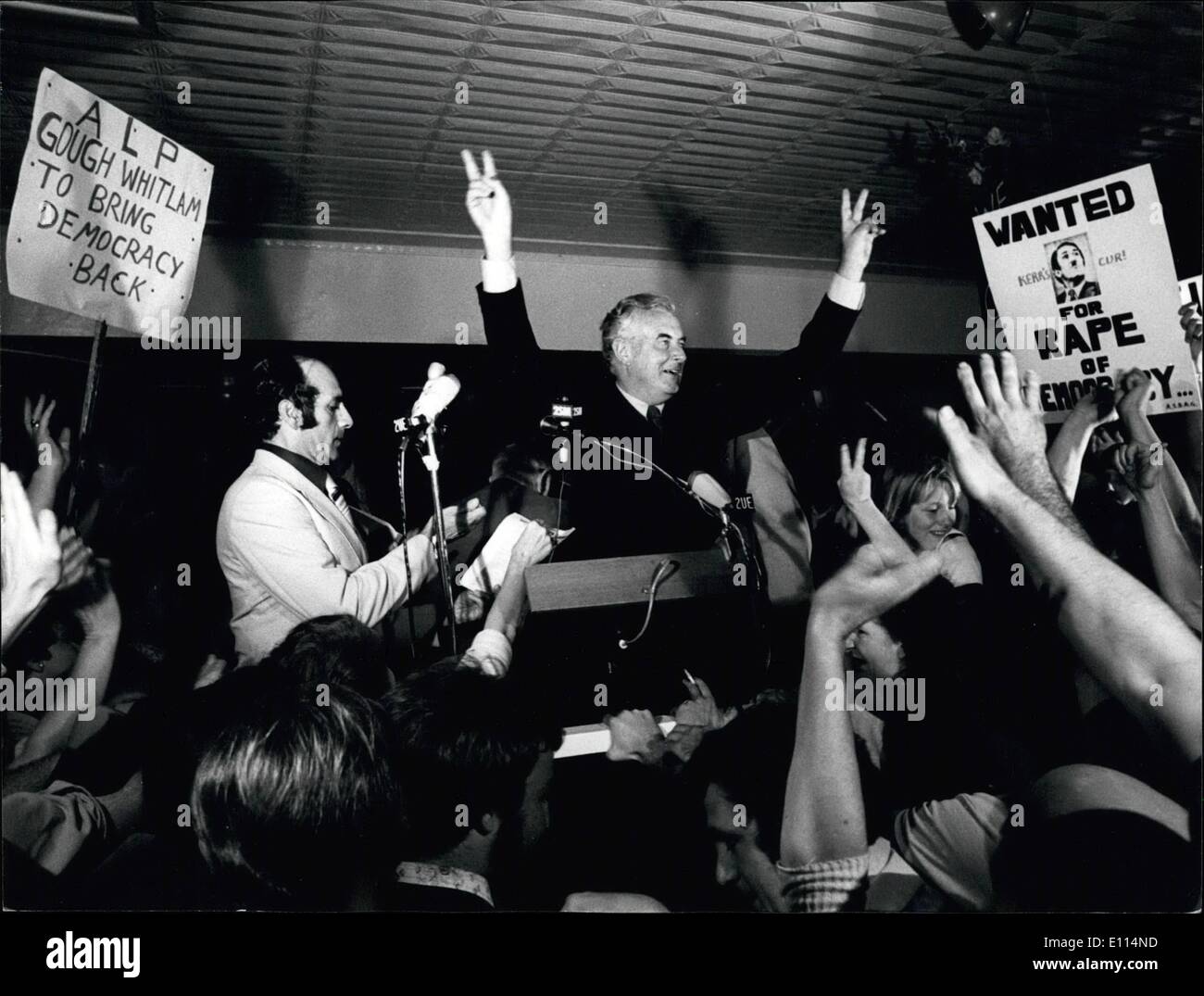 Gough whitlam hi-res stock photography and images - Alamy
