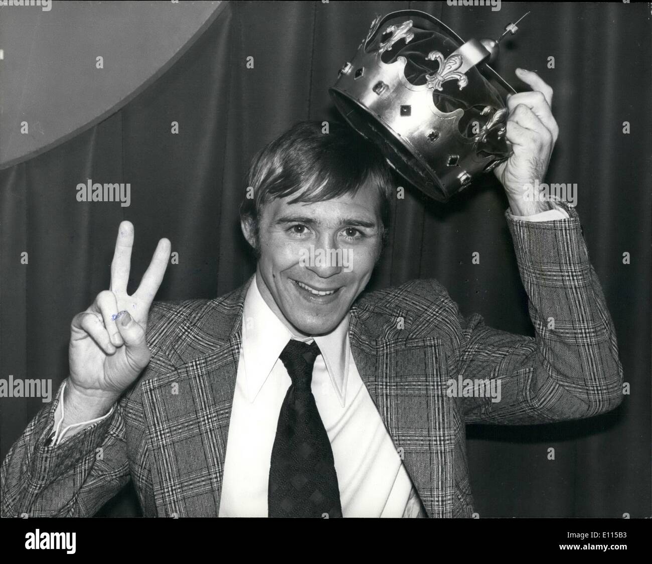 Dec. 12, 1975 - Britain's new world Welter -weight Champion arrives ...