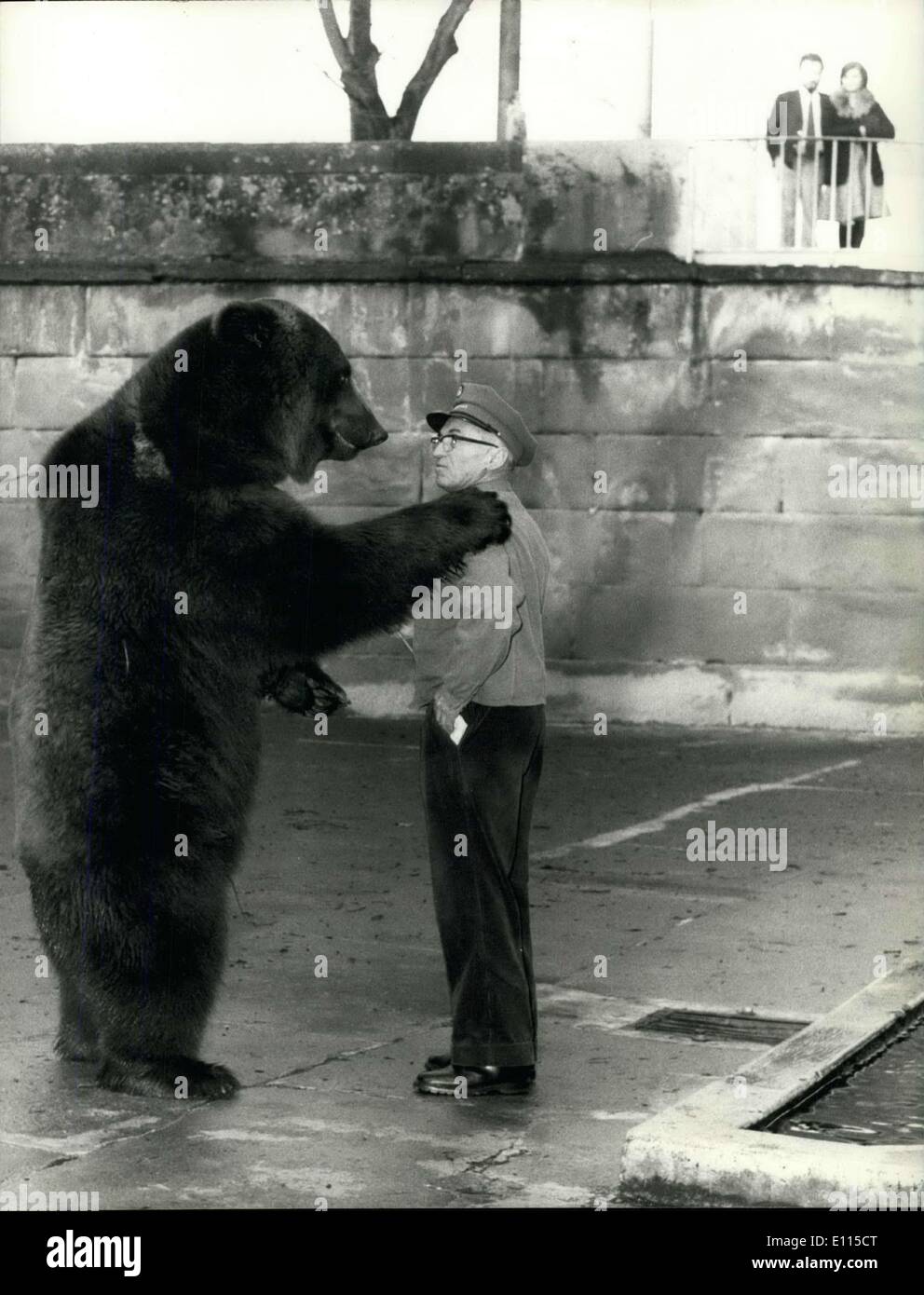 Bye hi-res stock photography and images - Alamy