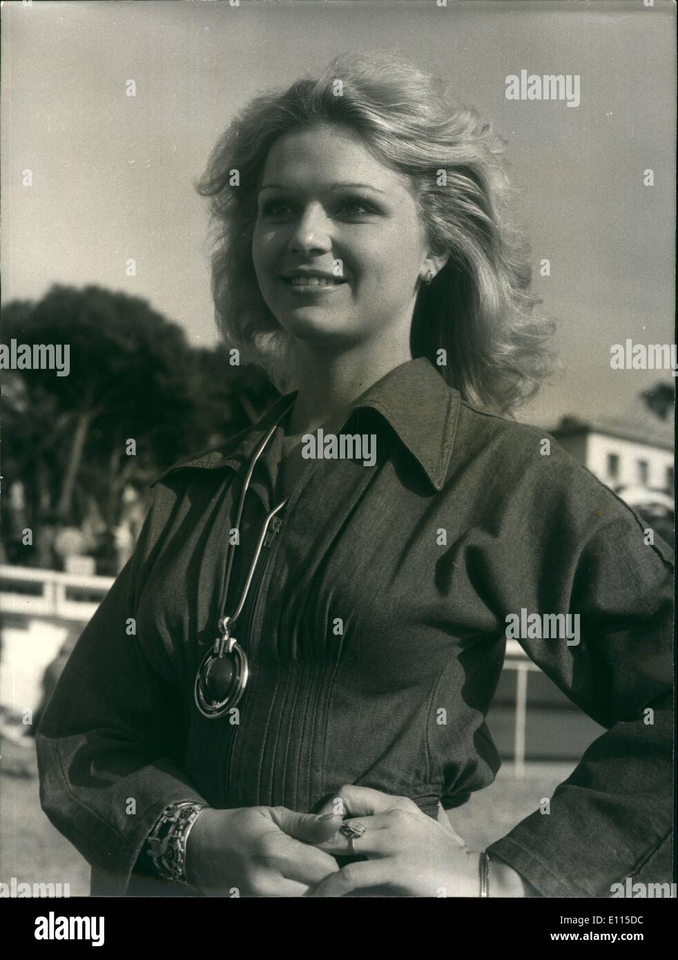 Jeane manson hi-res stock photography and images - Alamy