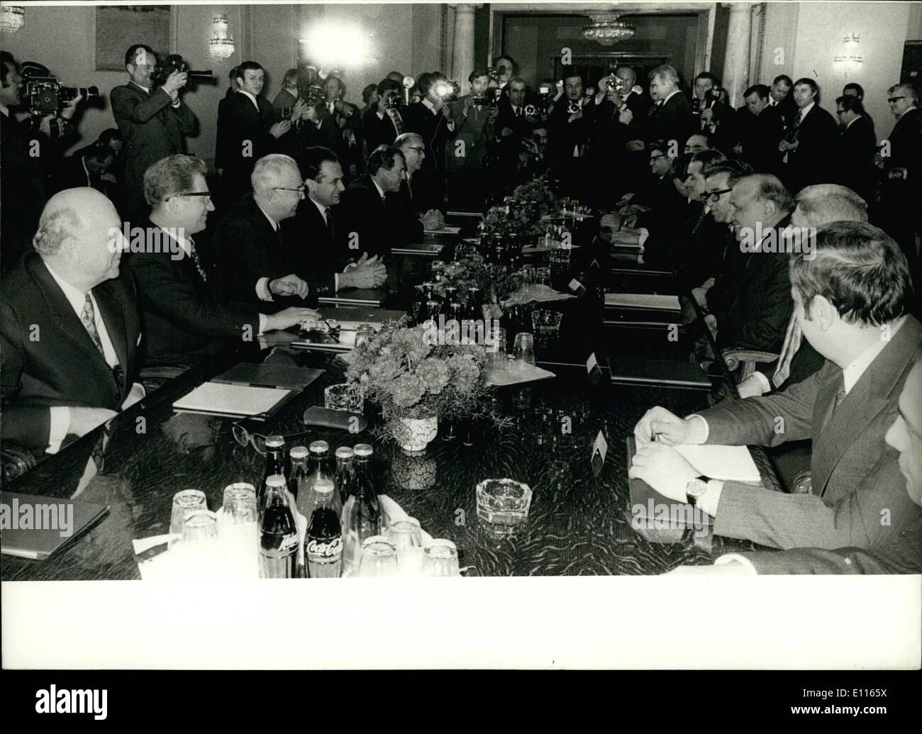 Jan. 01, 1976 - Czechoslovak party and government delegation visits ...