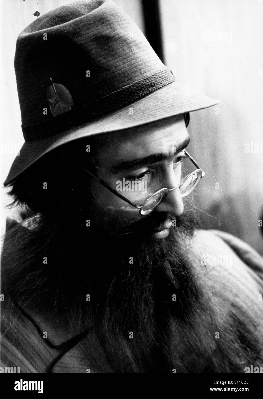 Singer songwriter london hi-res stock photography and images - Alamy