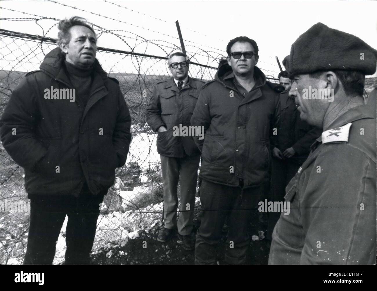 Border defenses hi-res stock photography and images - Alamy