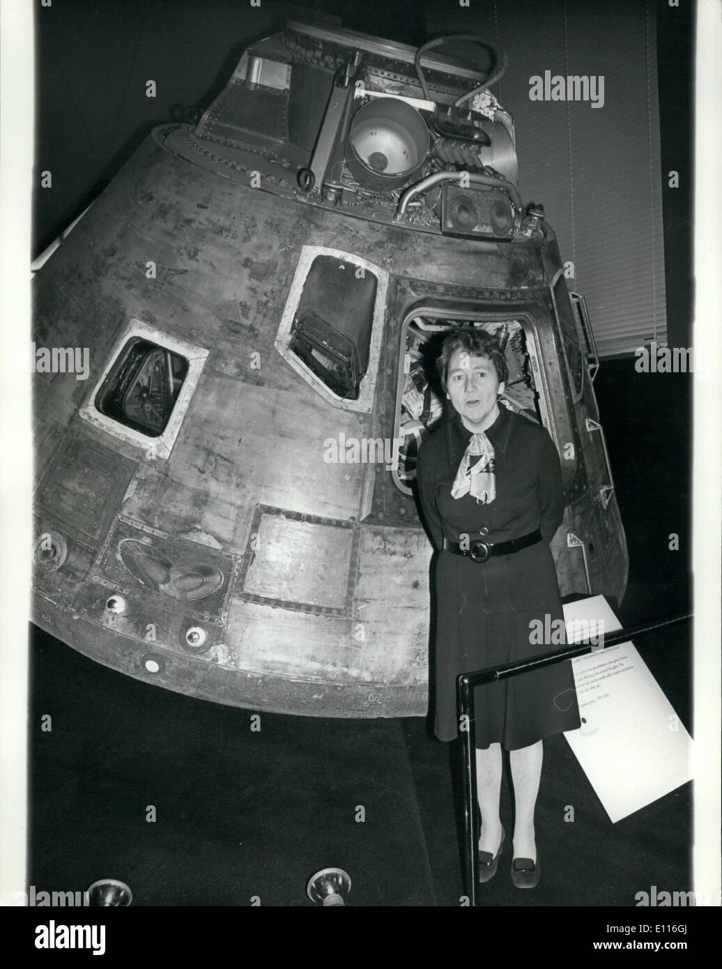 Feb. 02, 1976 - Apollo 10 capsule goes on display at the Science Museum ...