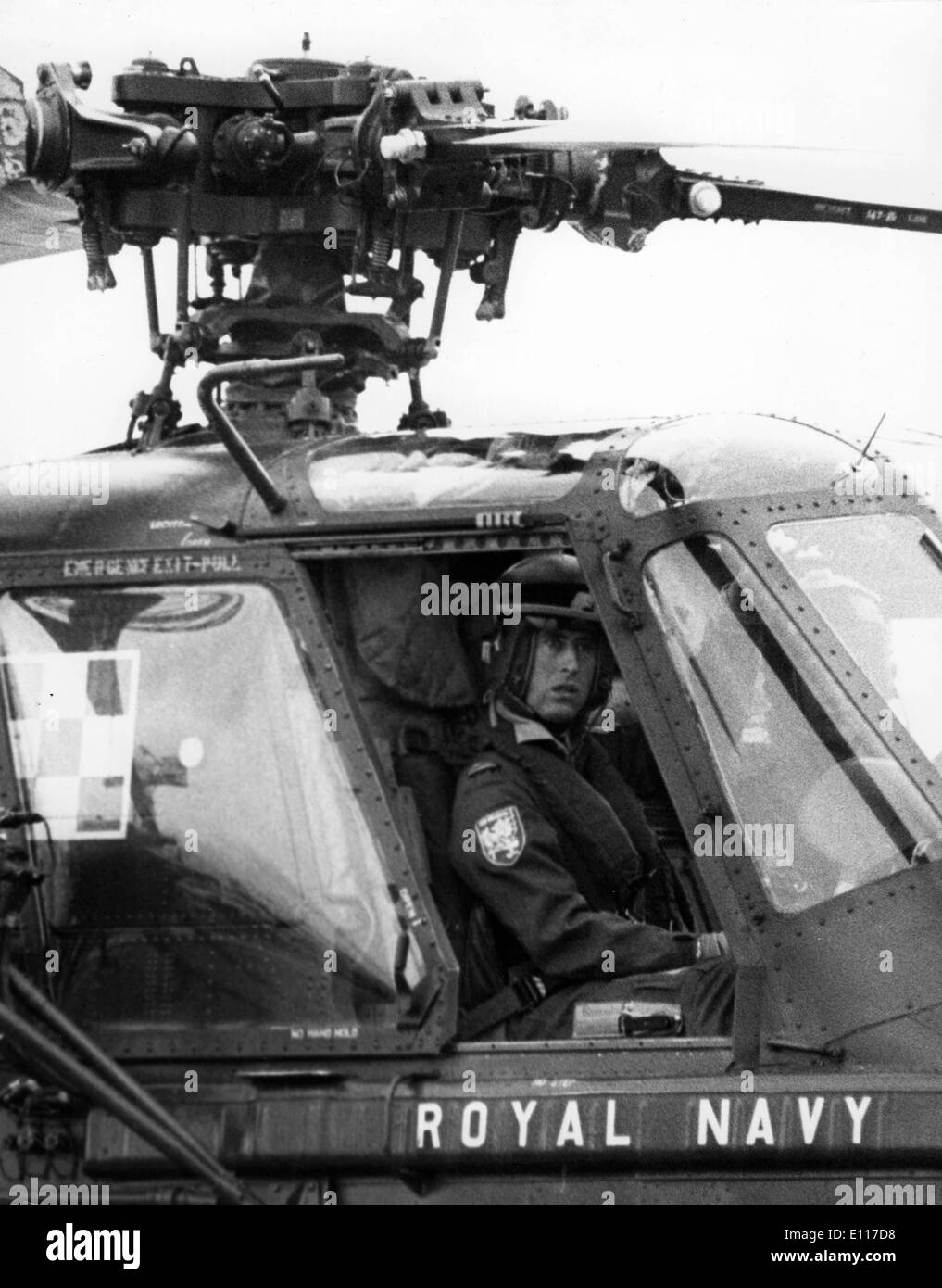 Prince charles helicopter Black and White Stock Photos & Images - Alamy