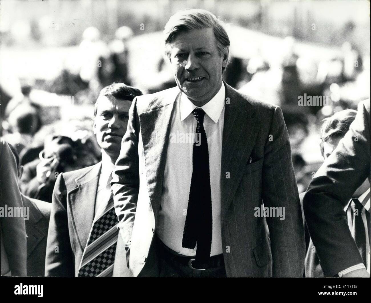 Apr. 02, 1976 - He is in Paris Stock Photo - Alamy