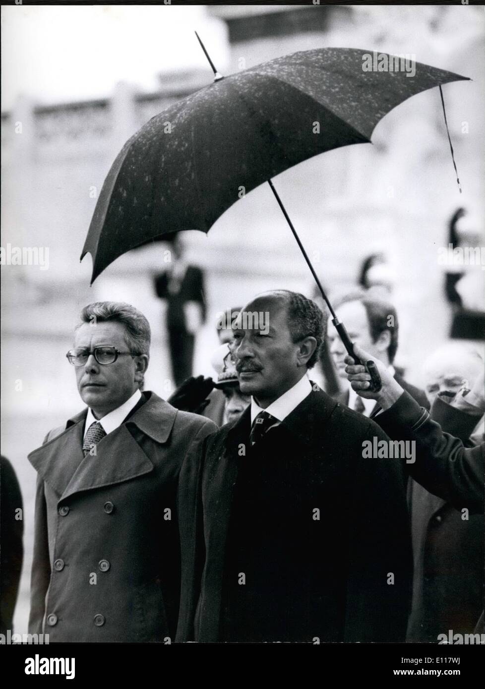 Apr. 04, 1976 - The visit of Egypt President Anwar Sadat. Under the ...