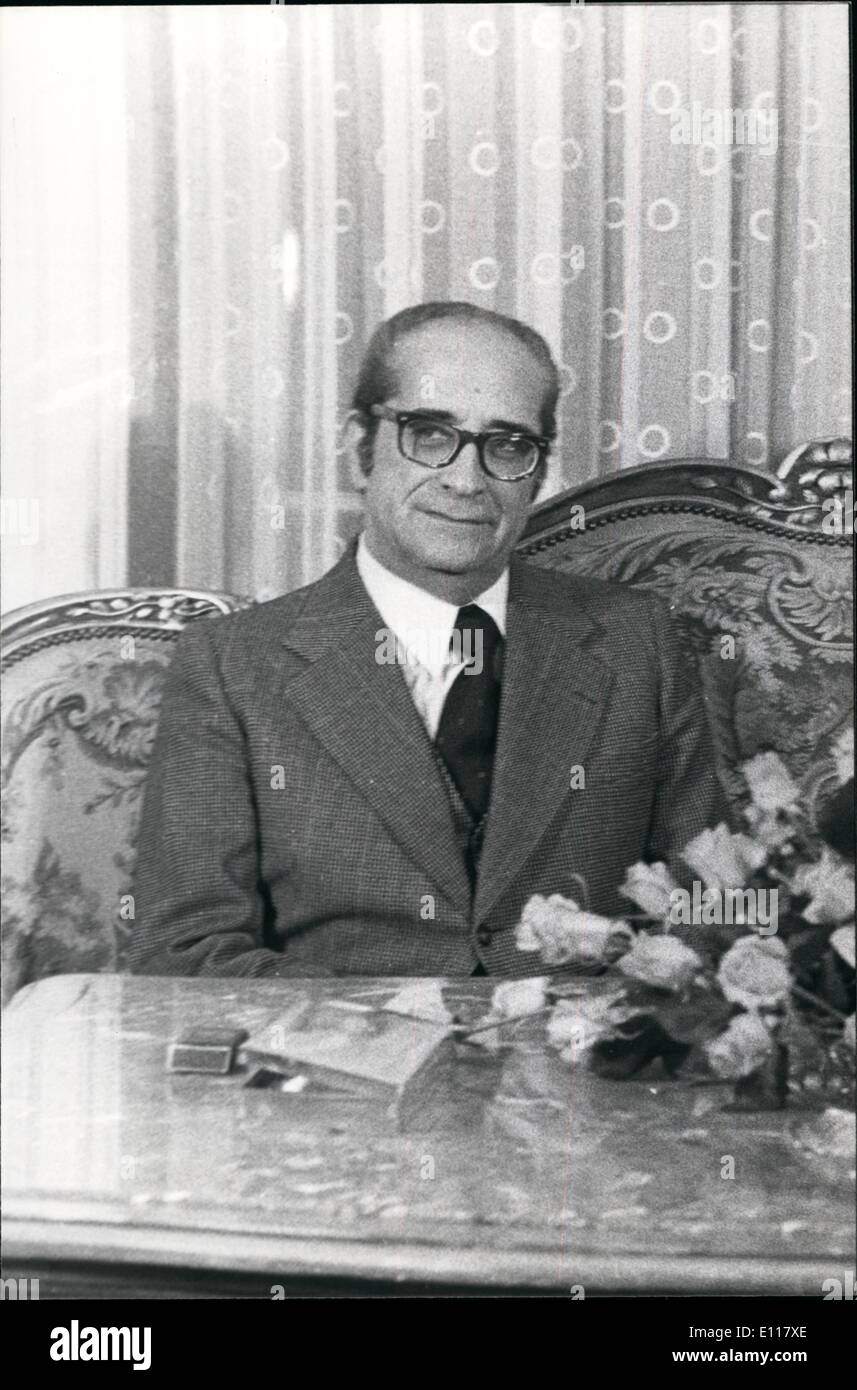 Apr 1976 hi-res stock photography and images - Alamy