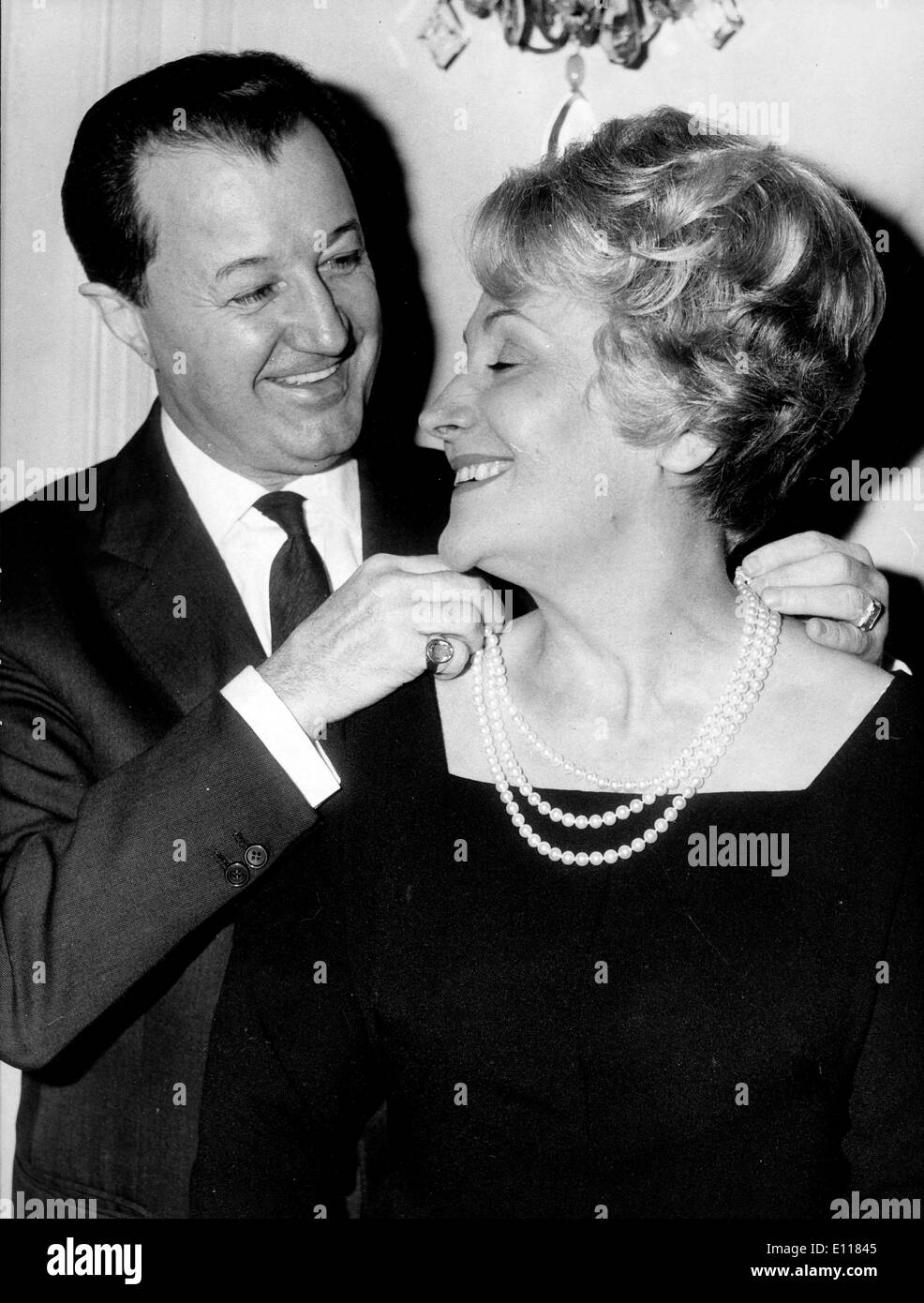 Andre dassary hi-res stock photography and images - Alamy