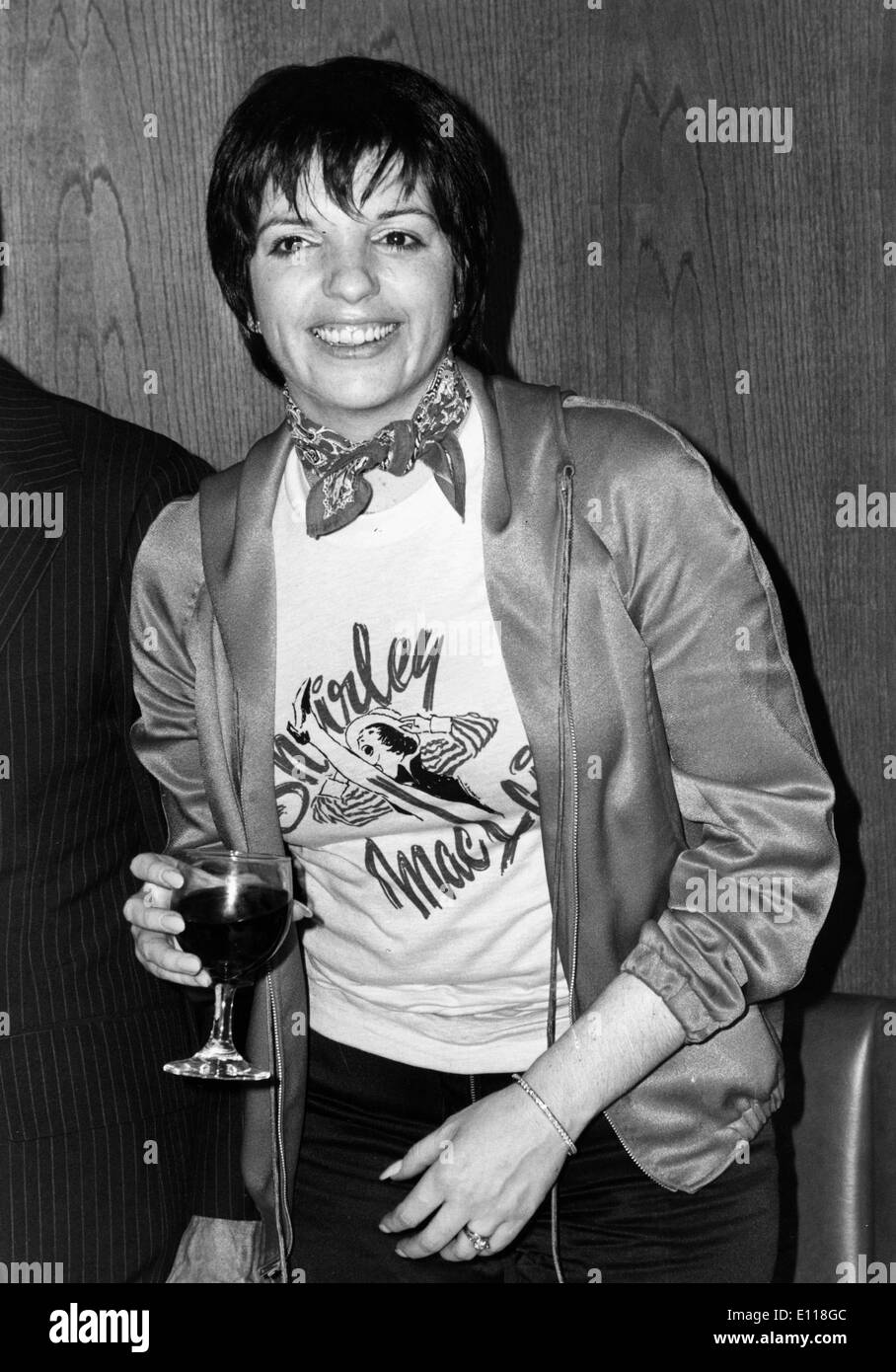 Singer Liza Minnelli at Steer Palace restaurant Stock Photo - Alamy