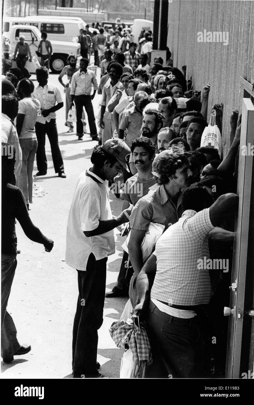 Migration migration Black and White Stock Photos & Images - Alamy