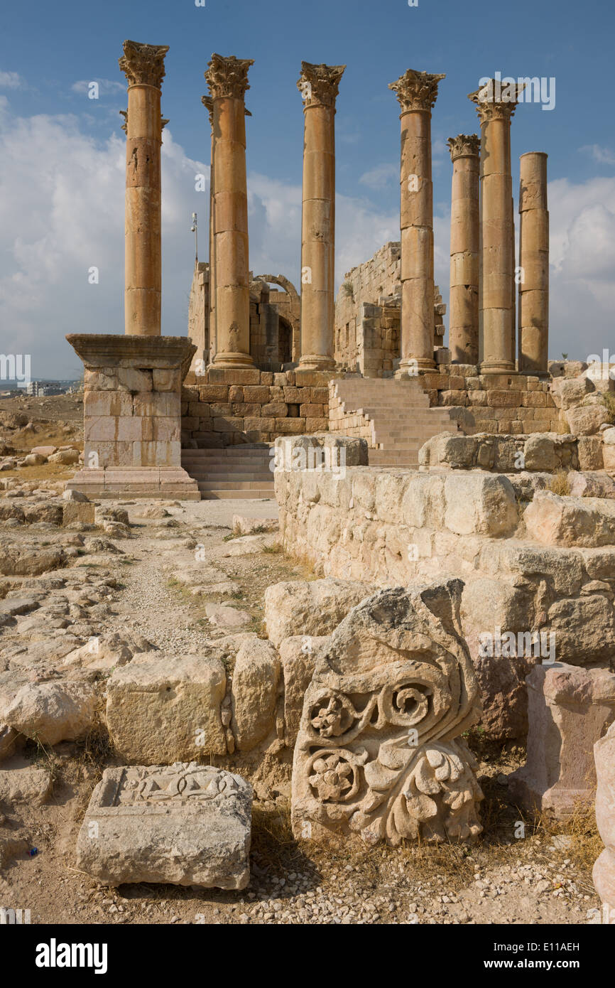 Carvings and pillars of the ruines of the Roman Artemis Temple, Jerash ...