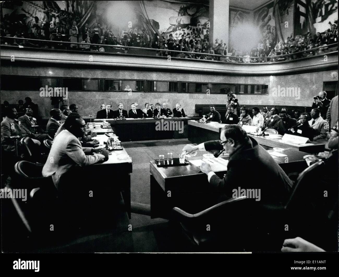 Geneva conference hi-res stock photography and images - Alamy