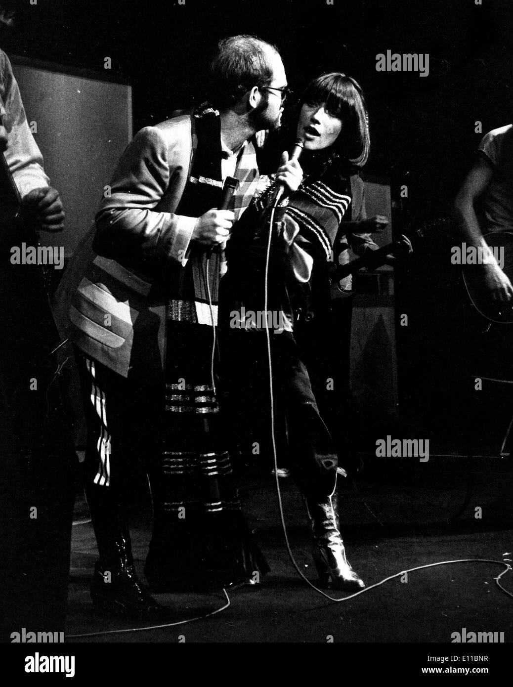 Pauline matthews singer hi-res stock photography and images - Alamy