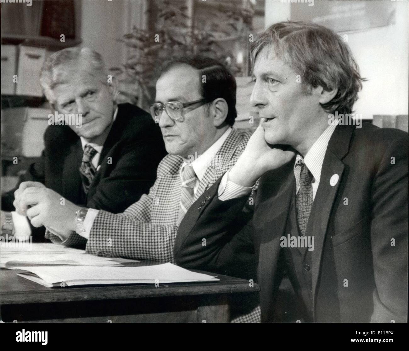 White former internationals hi-res stock photography and images - Alamy