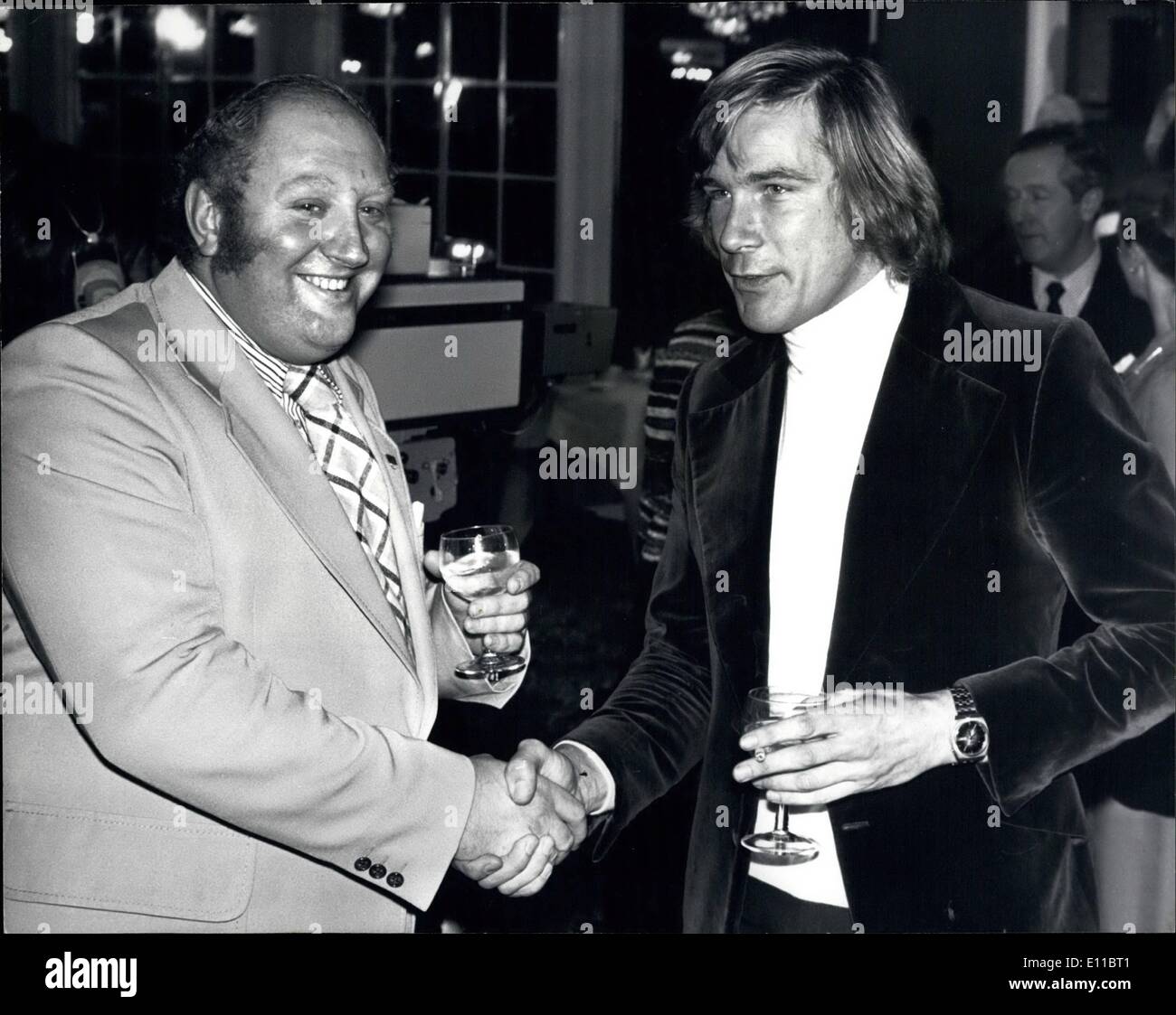 Dec. 12, 1976 - James Hunt and Gerry Marshall are Still Good Friends ...