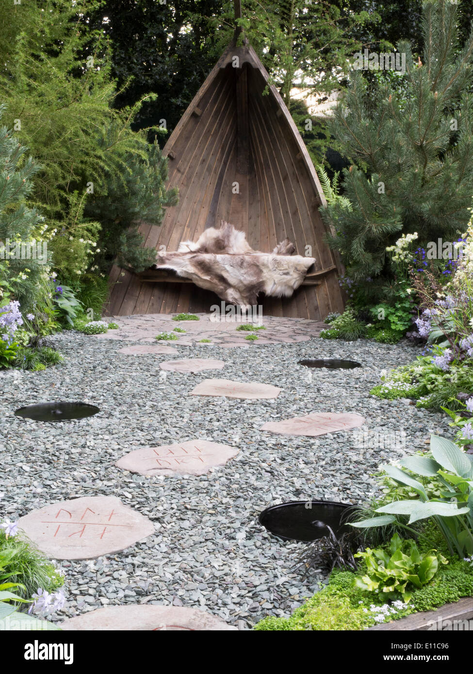 Viking garden hi-res stock photography and images - Alamy
