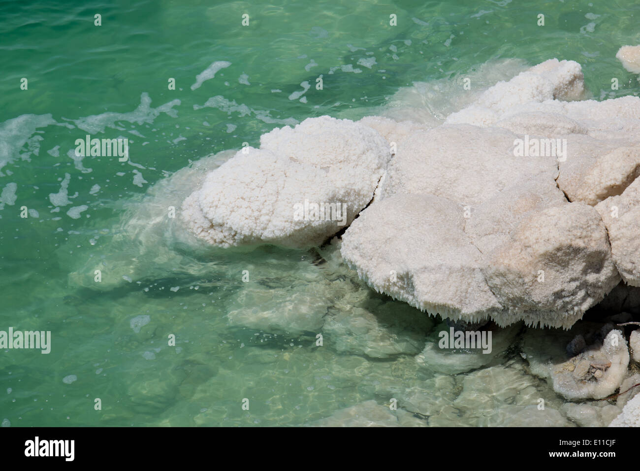 Jordan dead sea salt rocks hi-res stock photography and images - Alamy