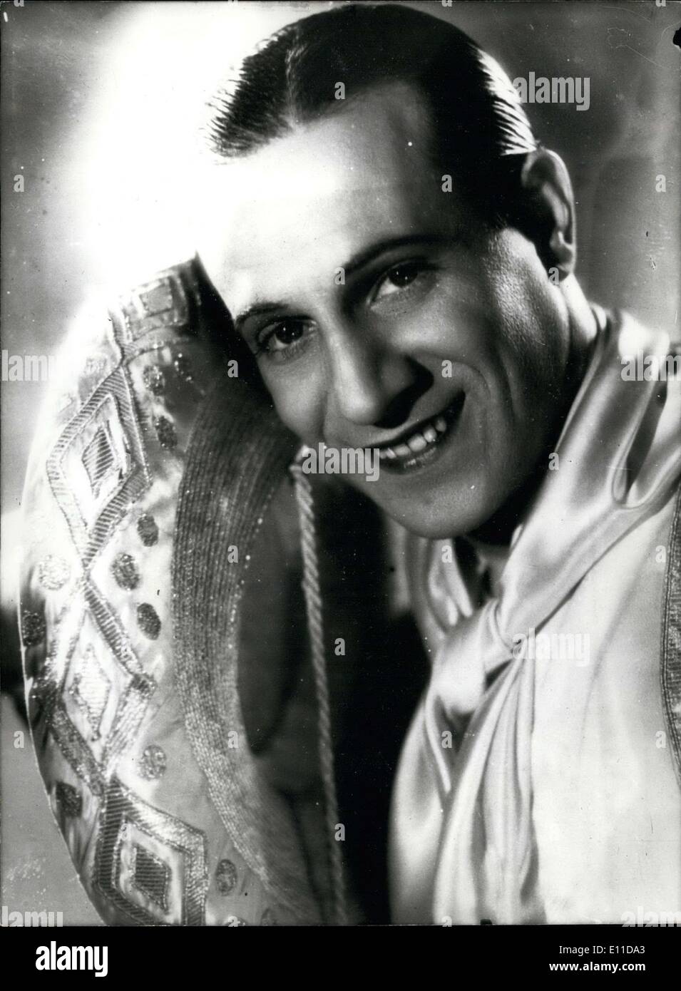 Apr. 21, 1977 - Portrait of Singer and Actor Tino Rossi Stock Photo - Alamy