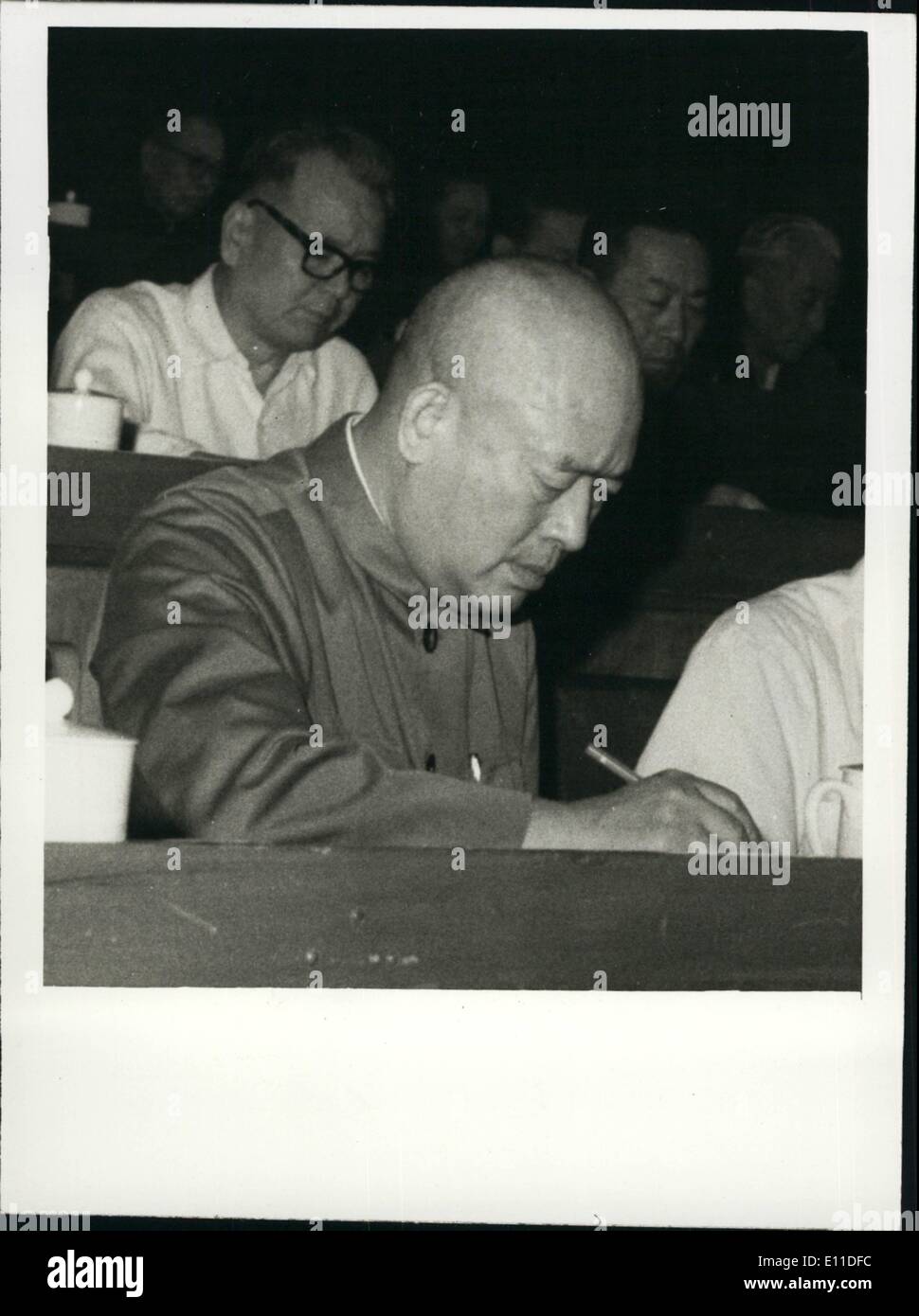 Yu li hi-res stock photography and images - Alamy