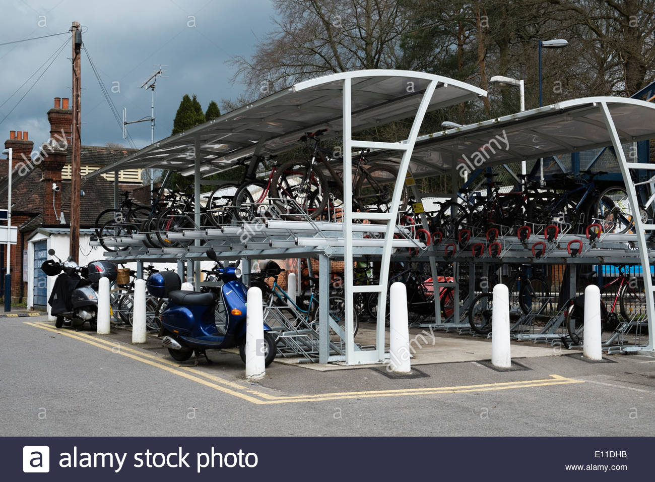 Double Decker Bike Rack High Resolution Stock Photography and Images ...