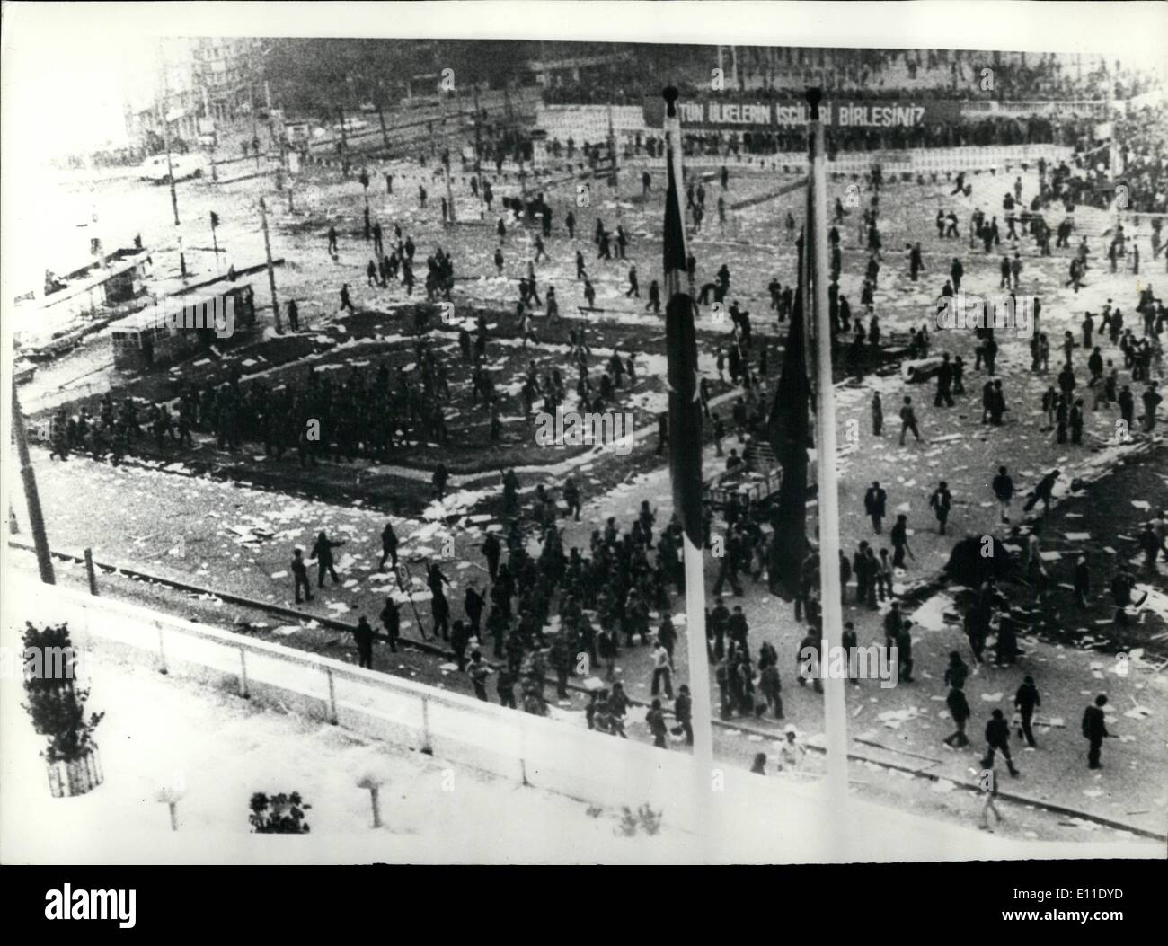 May 05, 1977 - May Day massacre in Istabul: During a May Day Rally in ...