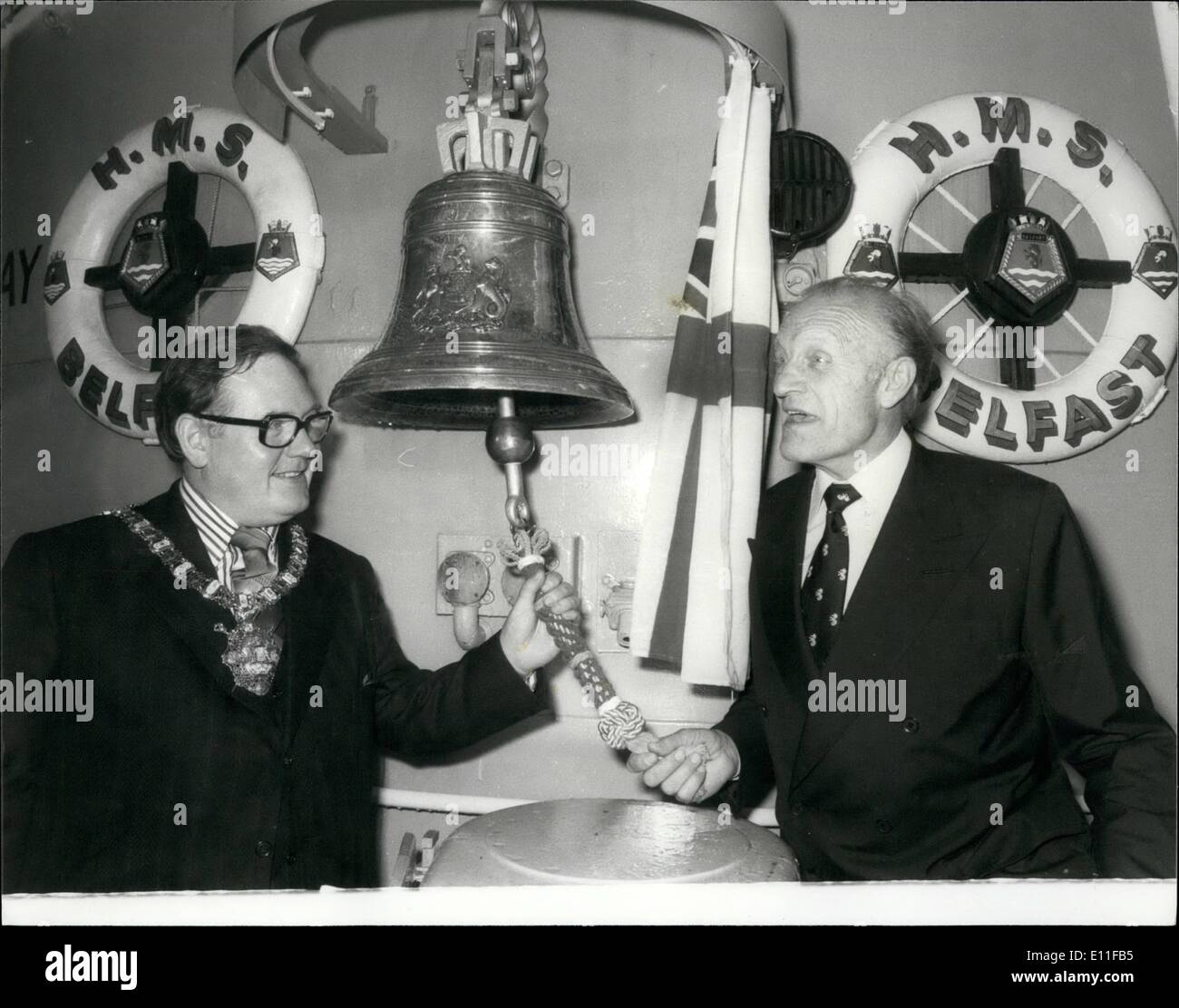 Oct. 10, 1977 - Ship's Bell returned the H.M.S. Belfast: An unusual ...