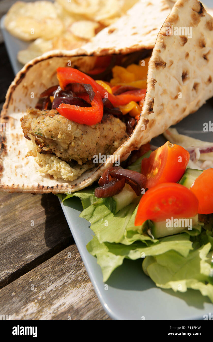 Falafel sandwich hi-res stock photography and images - Alamy