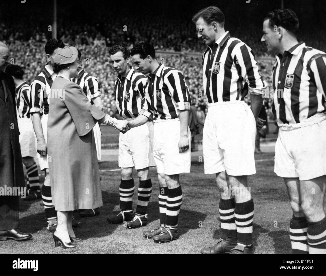 Queen wembley Black and White Stock Photos & Images - Alamy