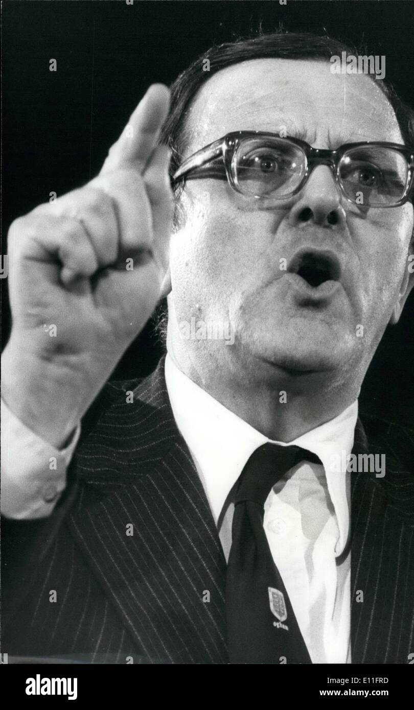 Merlyn hi-res stock photography and images - Alamy