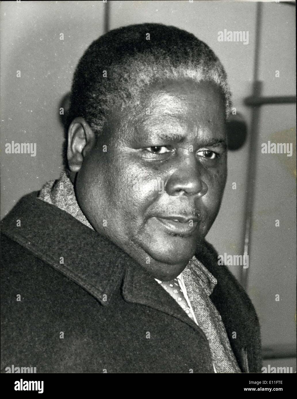 Nov. 08, 1977 - November Nkomo arrives in London. Joshua Nkomo the ...