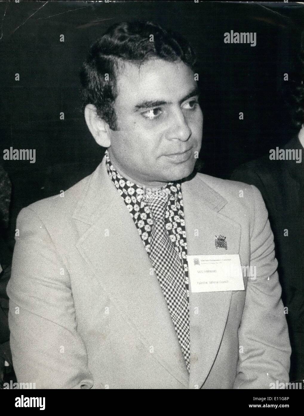 Dead body man hi-res stock photography and images - Alamy