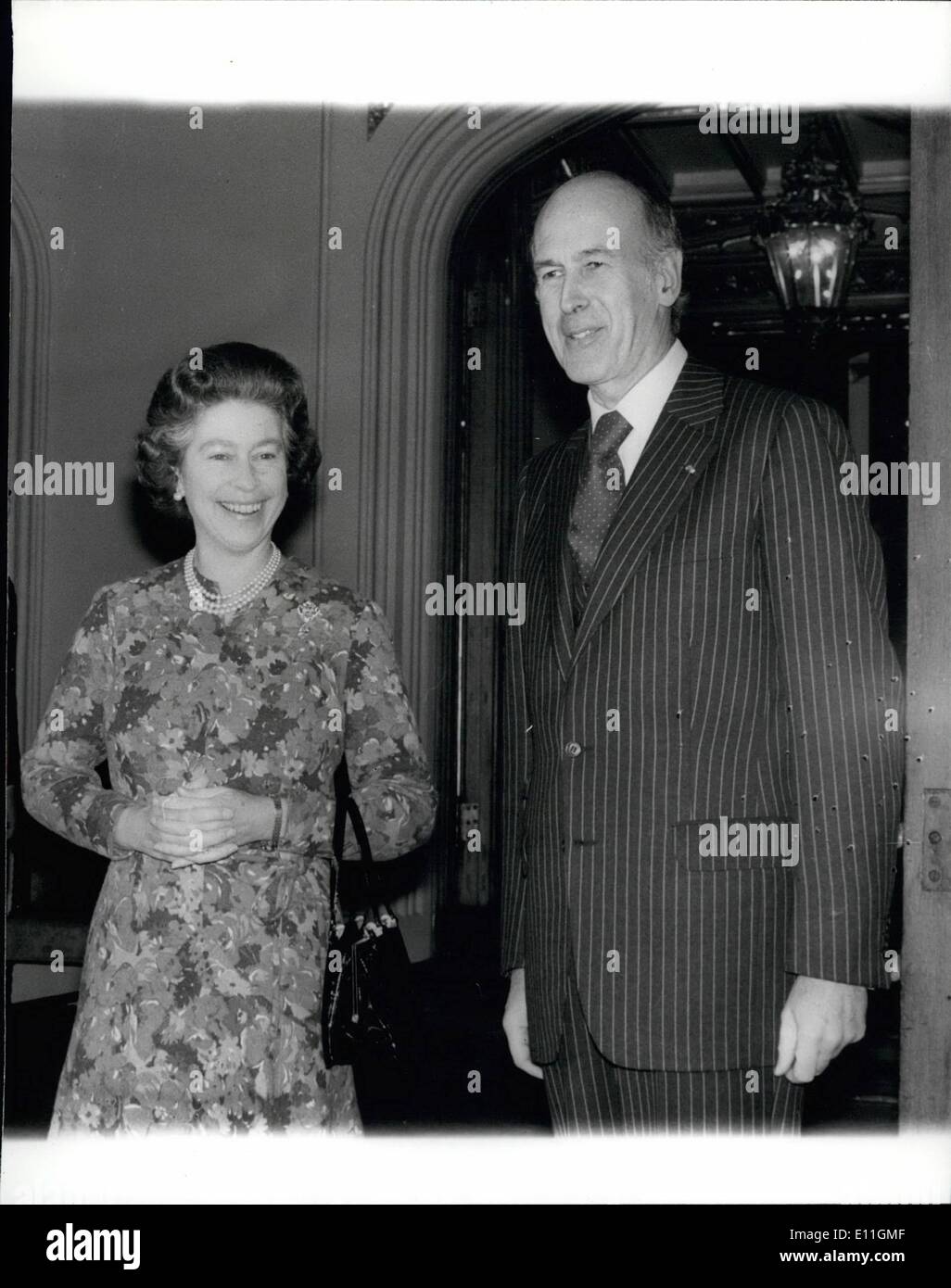 Dec. 12, 1977 - President Giscard d' Estaing Has Lunch With The Queen ...