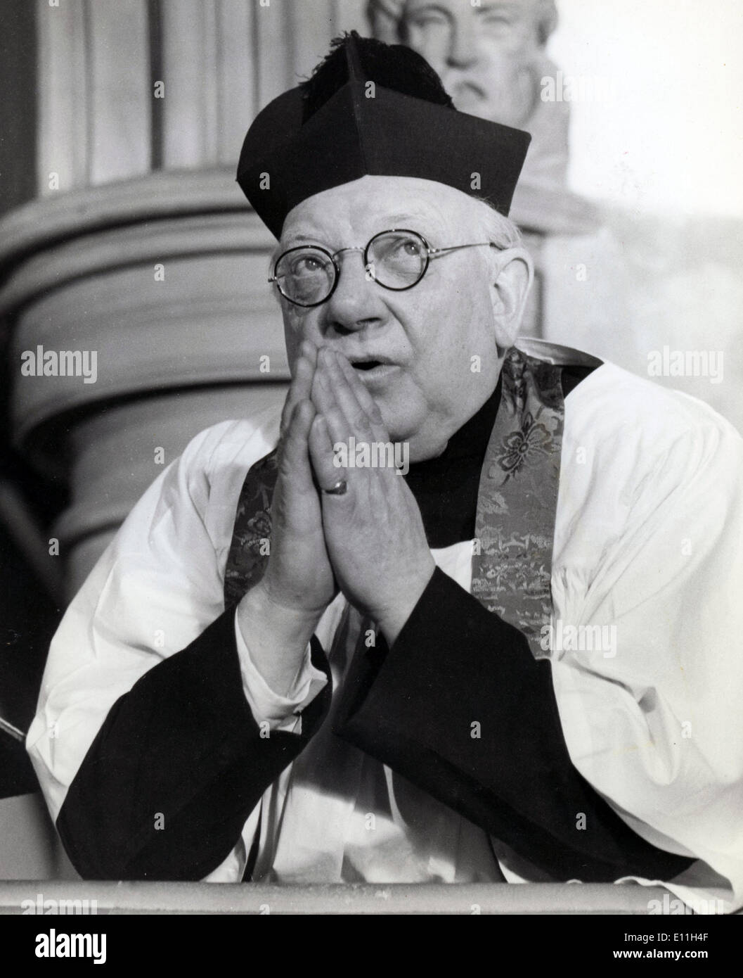 Arthur lowe hi-res stock photography and images - Alamy