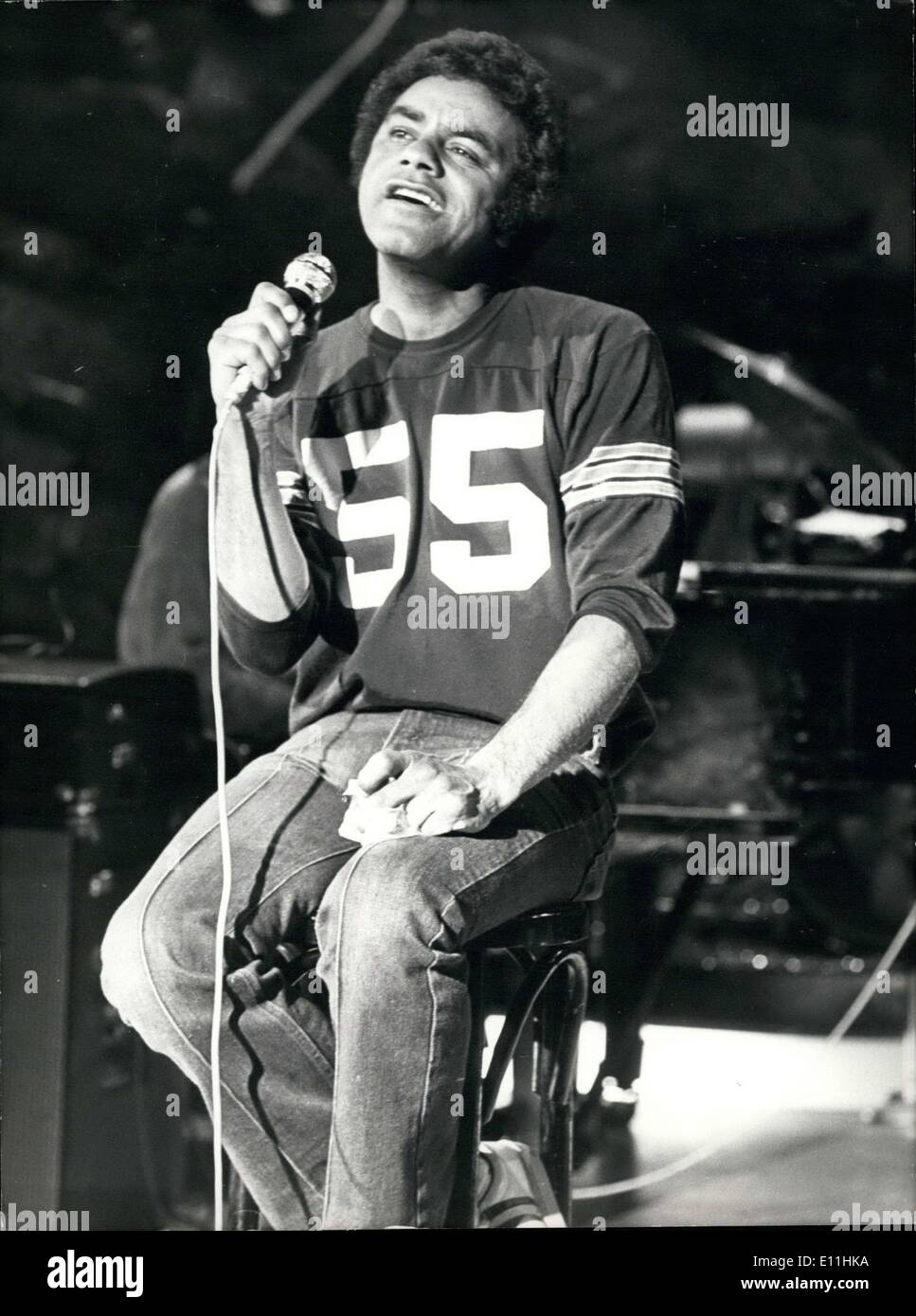 1978 johnny mathis singer hi-res stock photography and images - Alamy