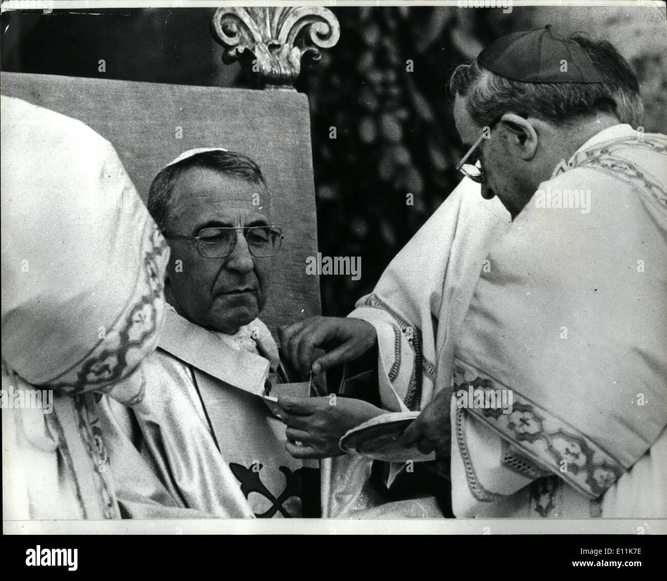 Cardinal dean hi-res stock photography and images - Alamy