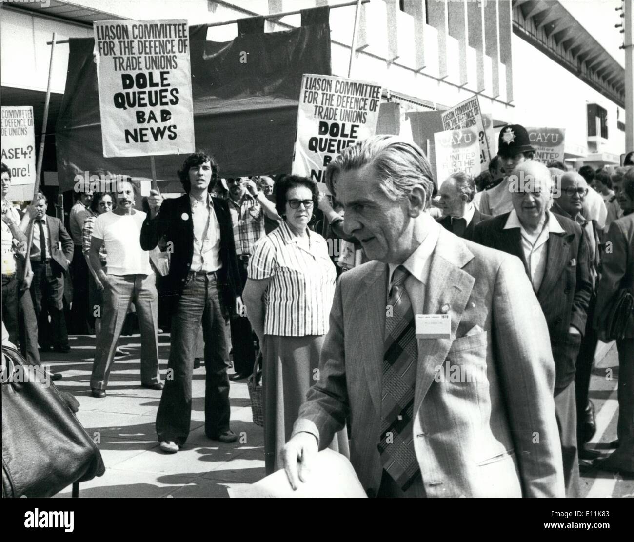 Sep. 09, 1978 - T.U.C Conference Opens In Brighton. Photo shows Len ...