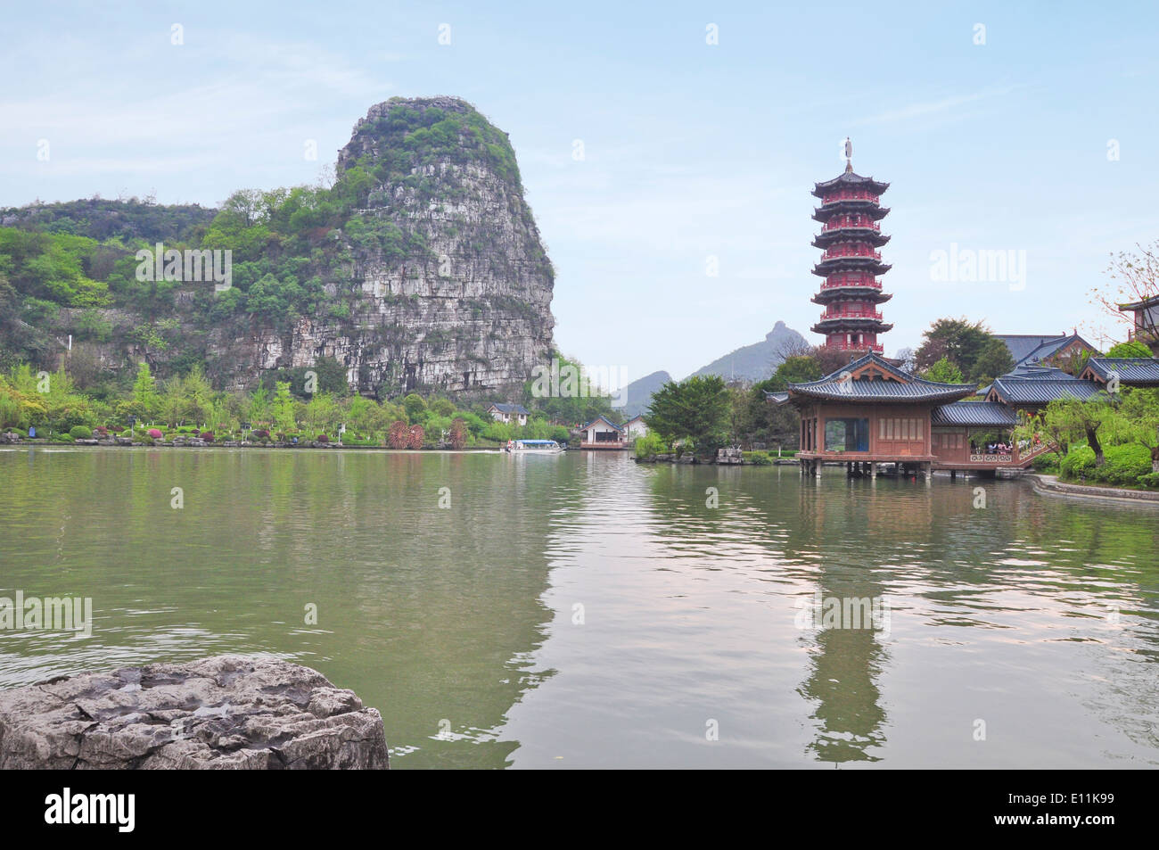 Chinese house tour hi-res stock photography and images - Alamy
