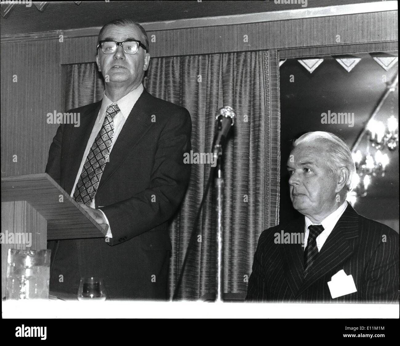 Sir robert mark hi-res stock photography and images - Alamy