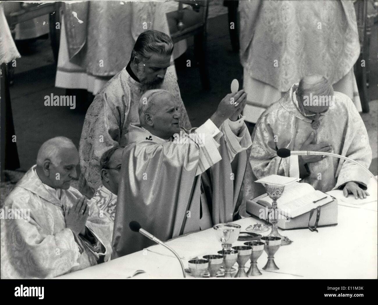 Pope john paul ii 1978 hi-res stock photography and images - Alamy