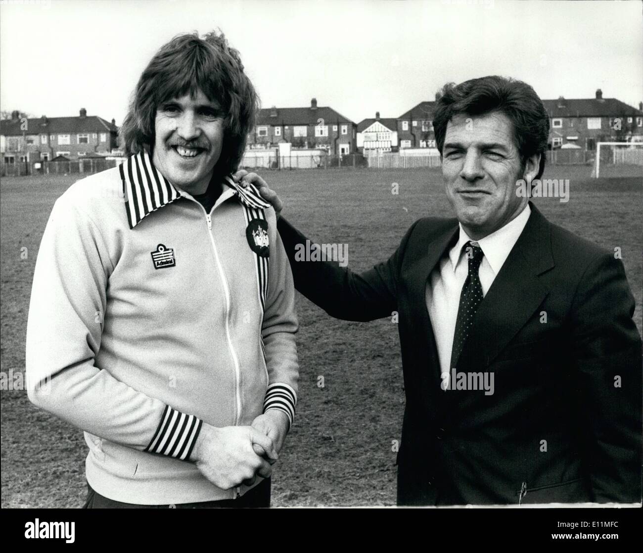 John lyall west ham hi-res stock photography and images - Alamy