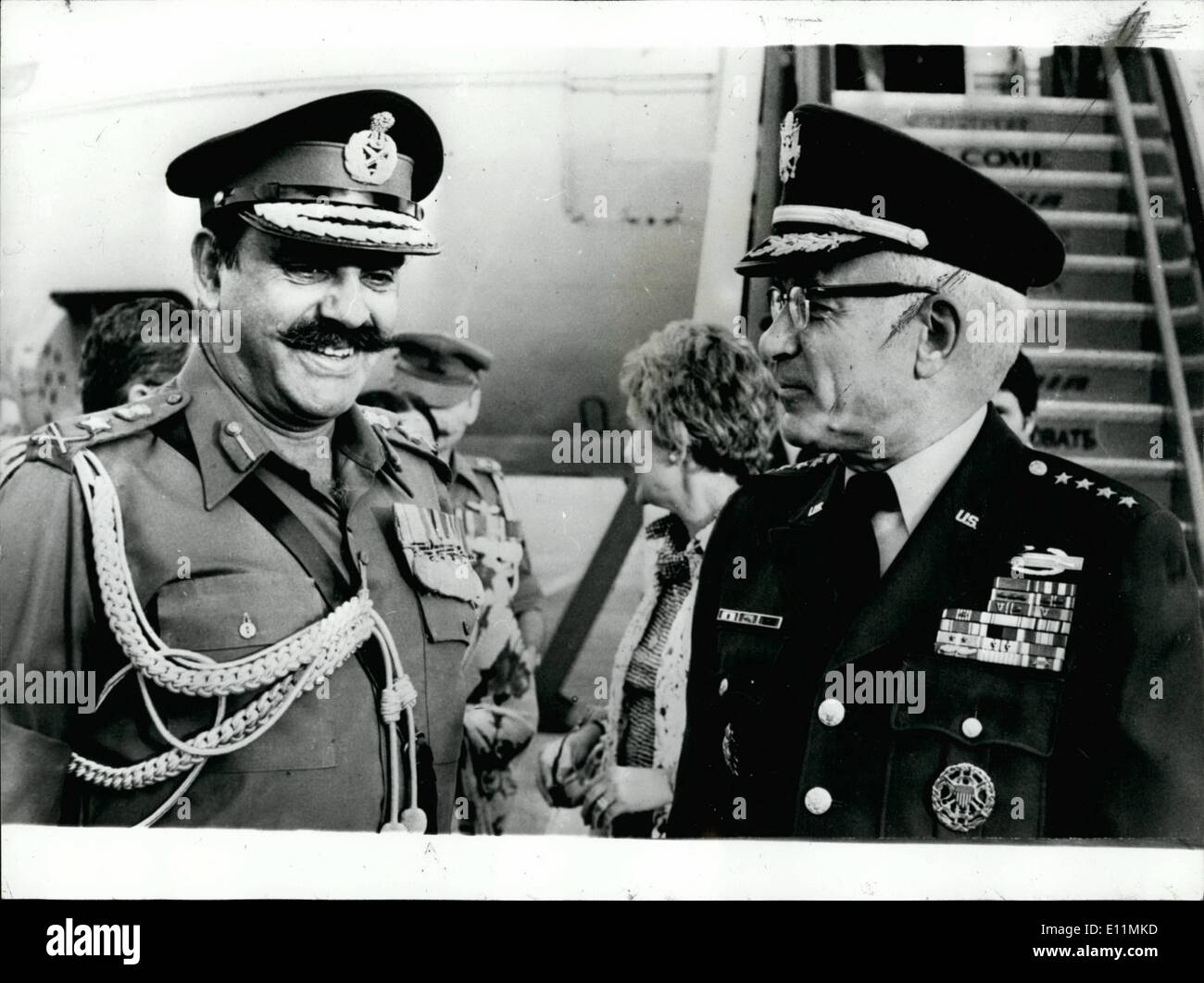 Nov. 11, 1978 - U.S Army Chief of staff General Bernard Rogers visits ...