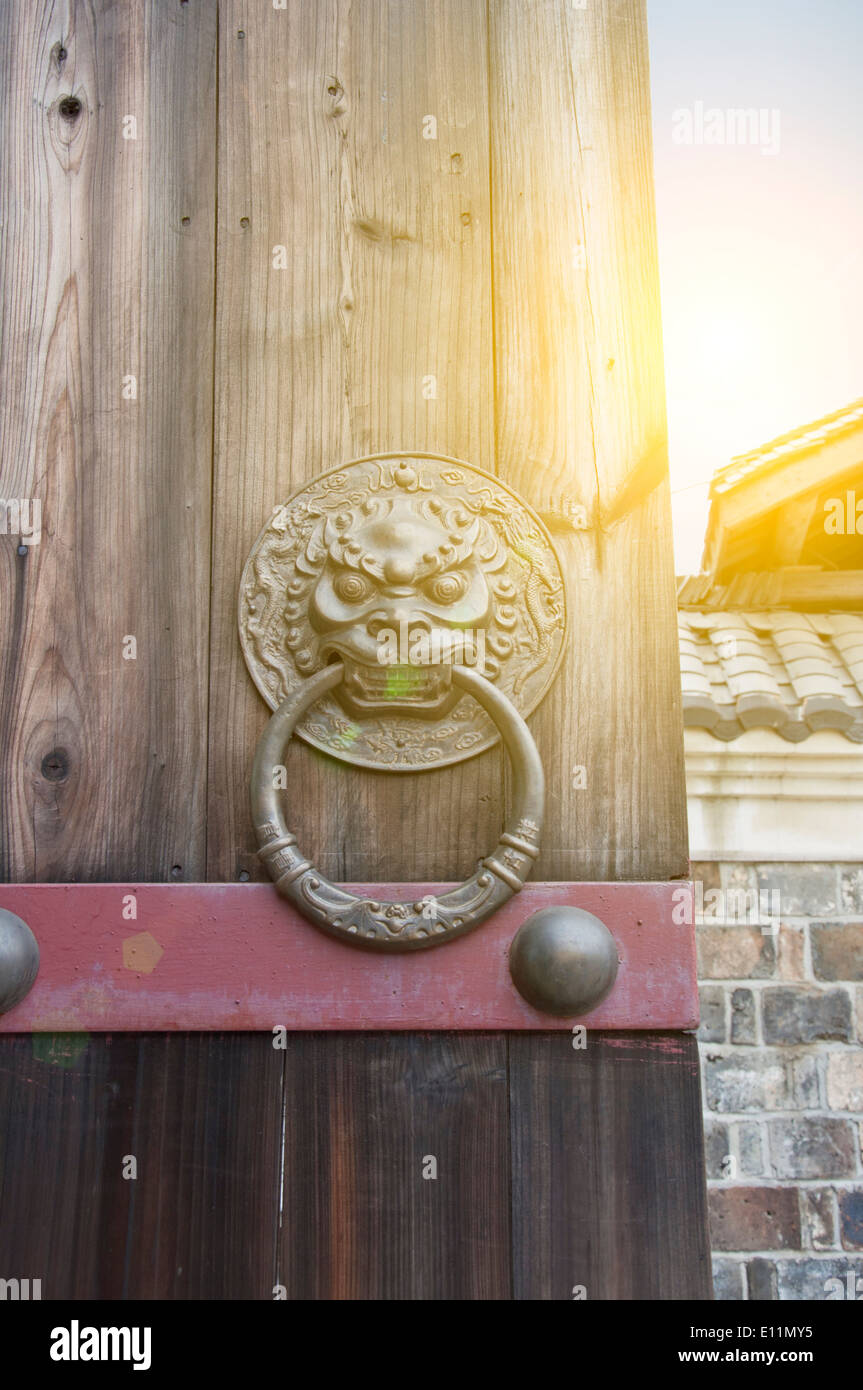 Roof tile type hi-res stock photography and images - Alamy