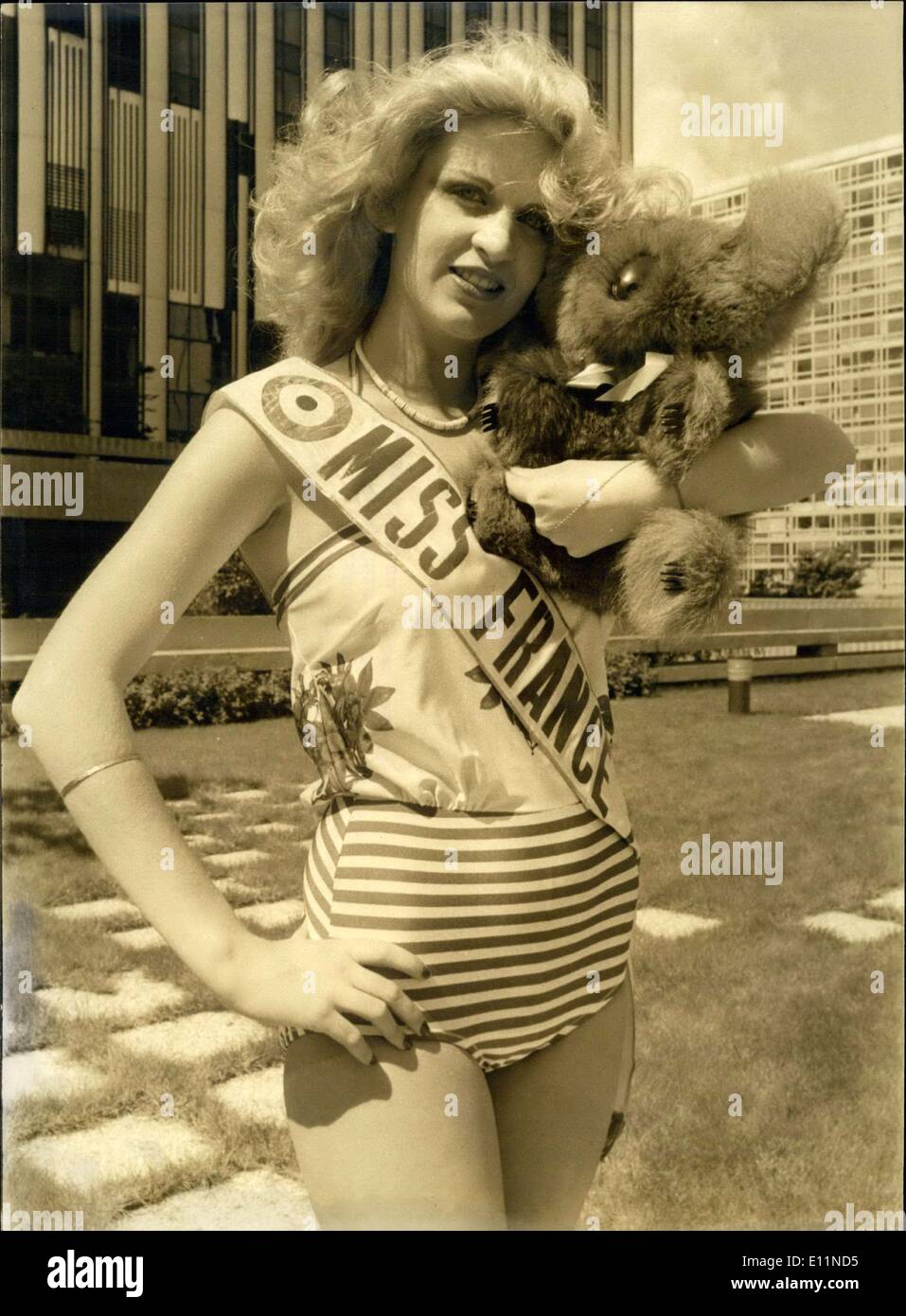 Jun. 25, 1979 - Sylvie Parera. ''Miss France 1979'' in a swim suit ...