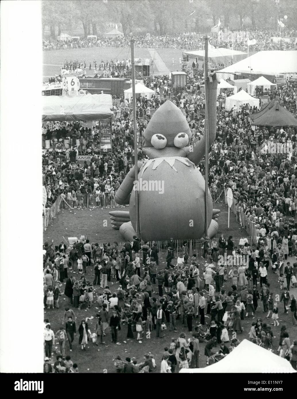 May 05, 1979 - The world's biggest children's party The world's biggest ...